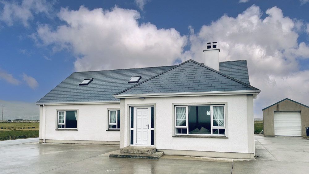 Tullagh Bay Beach House: Self Catering Cottage in Donegal, Ireland